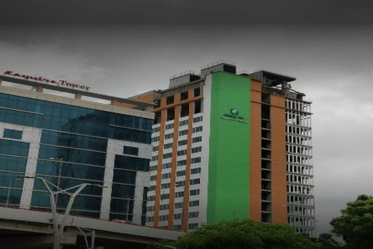 HOLIDAY INN DHAKA CITY CENTRE BY IHG 5⋆ ··· Bangladesh ··· Great Deals ...